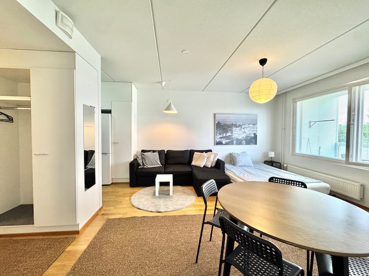 Warm & Cozy One-bedroom & Sauna, Free Parking - Vantaa