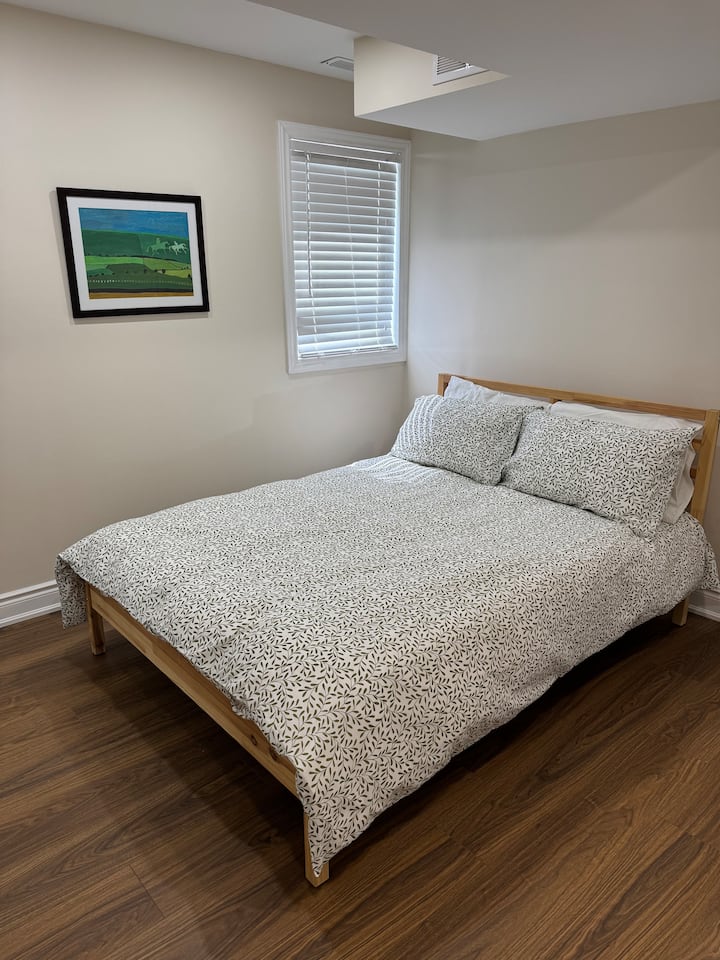 Unionville 1br Basement Stay - マーカム