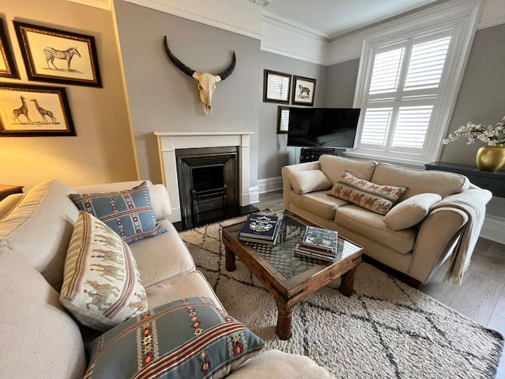 March Offer* Elegant & Spacious 3 Bed Apartment - Barnes