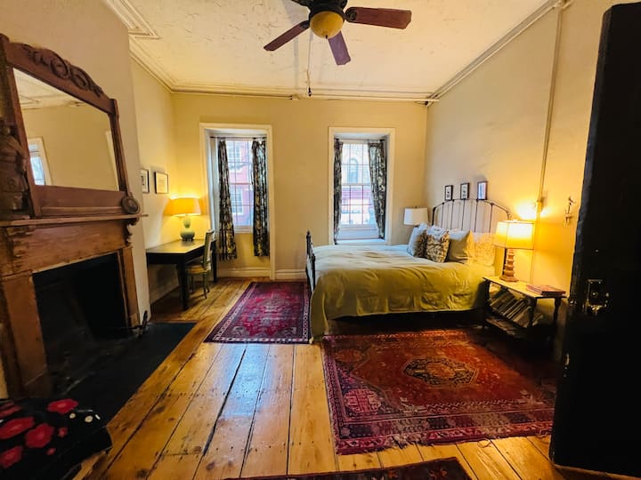 Charming Parlor Apt By Bleecker, Old World Village - Harlem - Manhattan