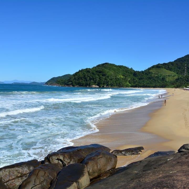 𝐁𝐞𝐥𝐚 𝐂𝐨𝐛𝐞𝐫𝐭𝐮𝐫𝐚 𝐧𝐚 𝐏𝐫𝐚𝐢𝐚 𝐆𝐫𝐚𝐧𝐝𝐞 - Ubatuba