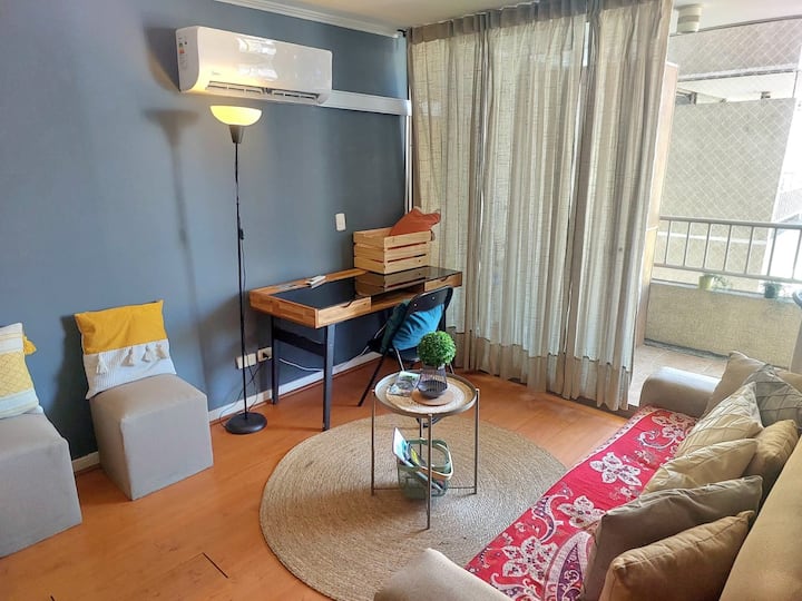 Acogedor Departamento, Cerro Sta. Lucía Lastarria - Santiago