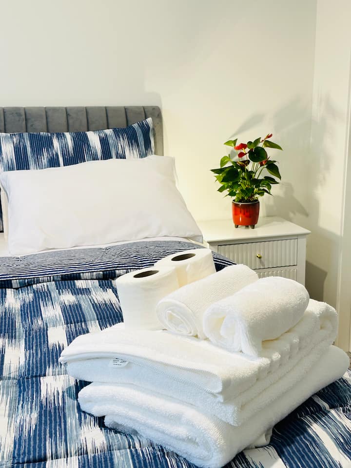 Self-contained 2 Beds & 1 Bathroom Perfect For 4 - Taupo