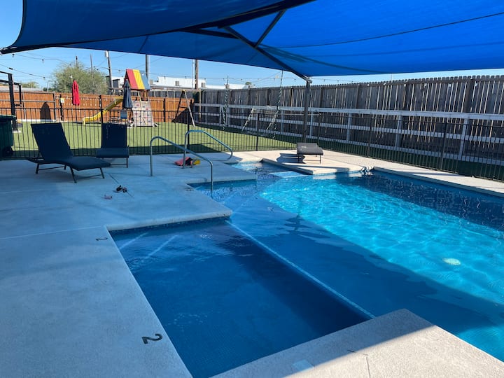 Pool Time Come
And Relax And Enjoy Family Time. - McAllen