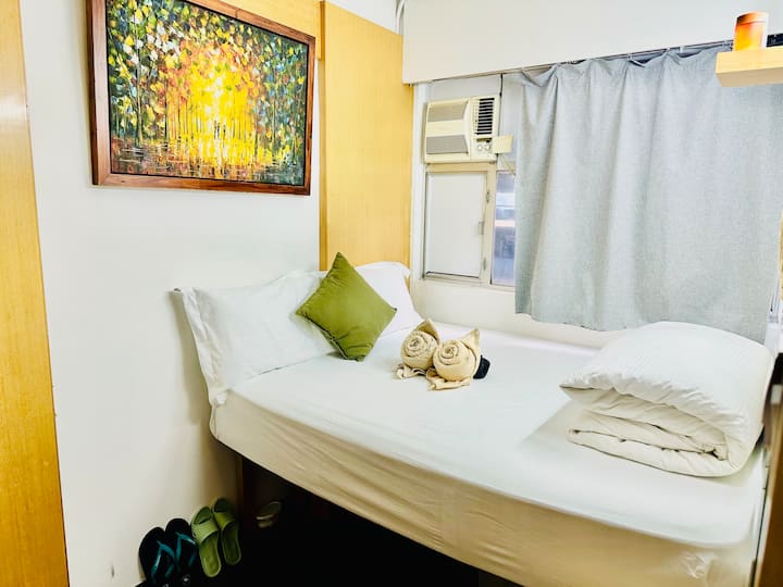 Cozy 2 Bedrooms Apartment Near Pmq & Soho Central - South Island