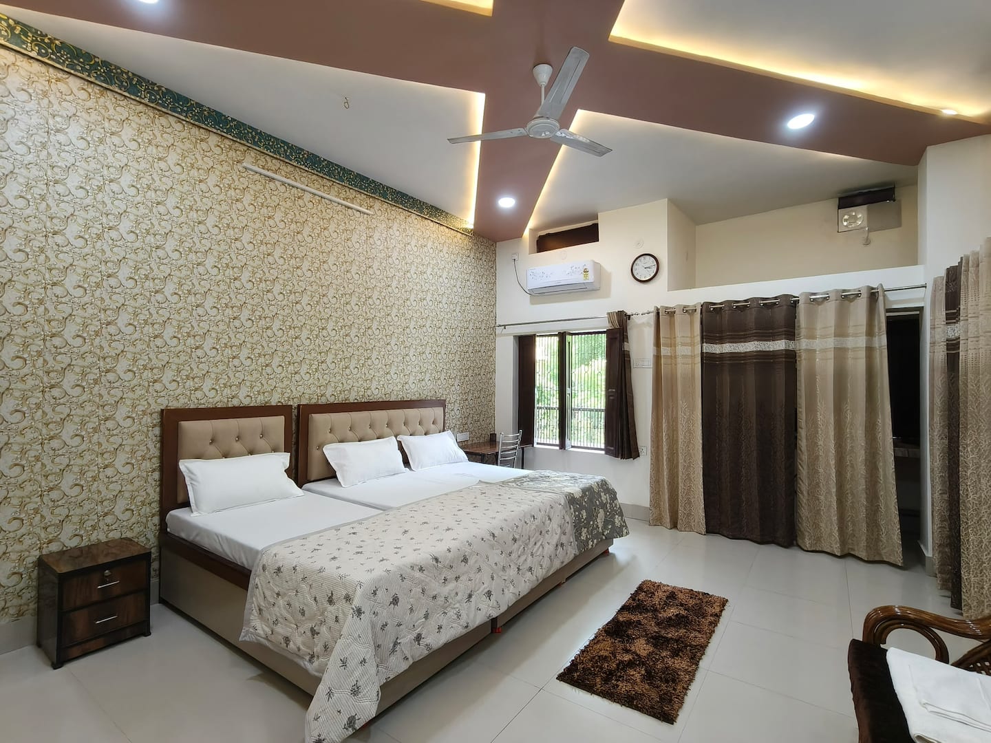 Varanasi Holiday Rentals & Homes - Uttar Pradesh, India | Airbnb