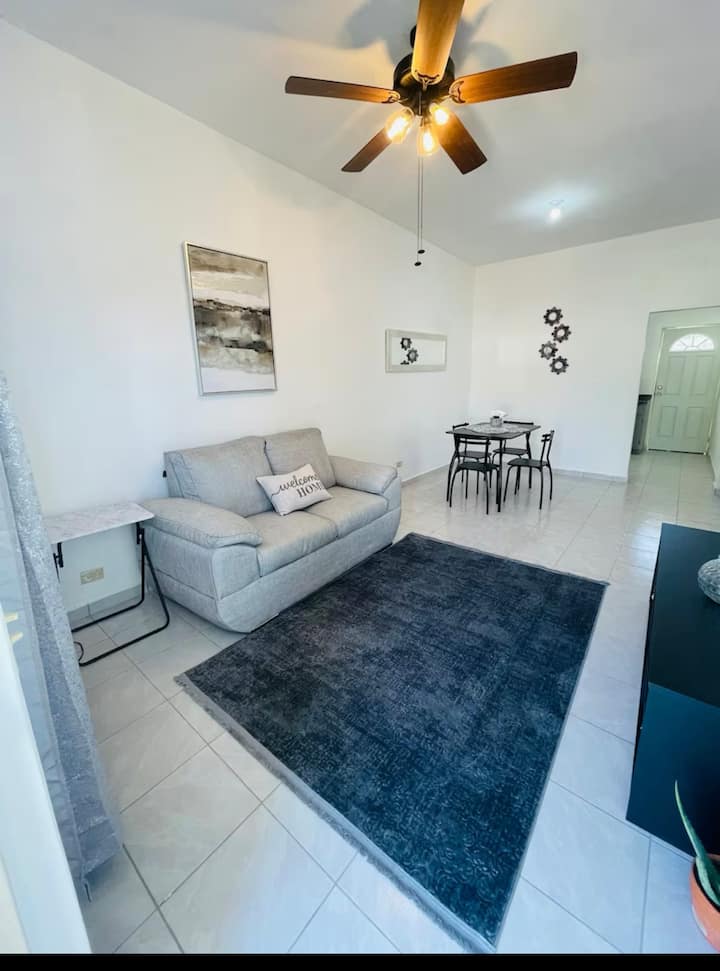 Cómodo +Céntrico +2 King+1minpuenteint Parking - Piedras Negras