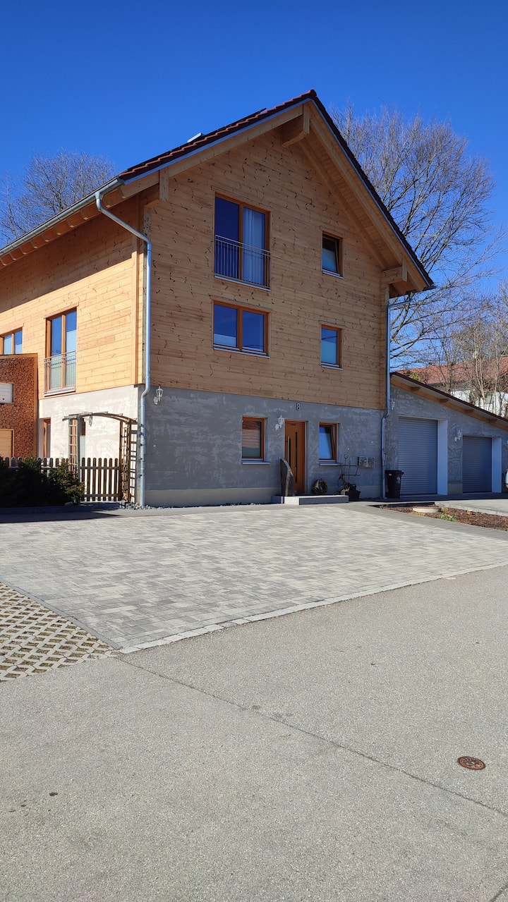Holly-wood Allgäu Ferienwohnung - Ottobeuren