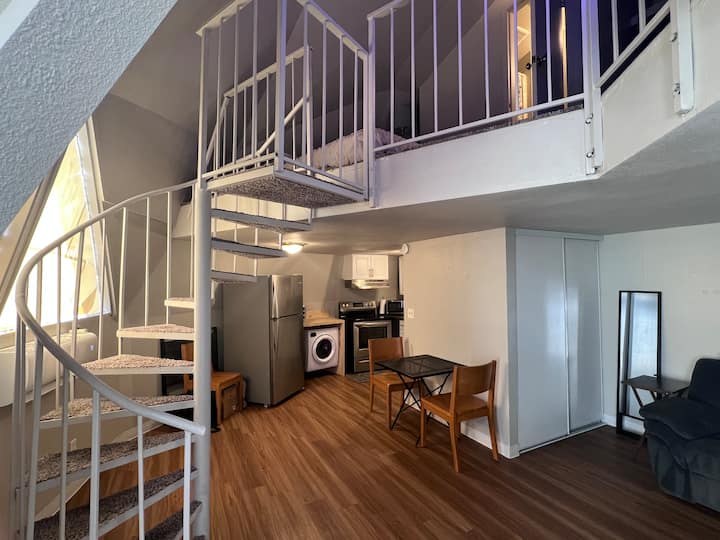 Sunny Studio Near Water Street (Unit C) - Henderson, NV