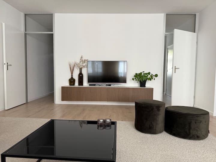 Ruime Woning Met Tuin Nabij Waalkade - Beuningen