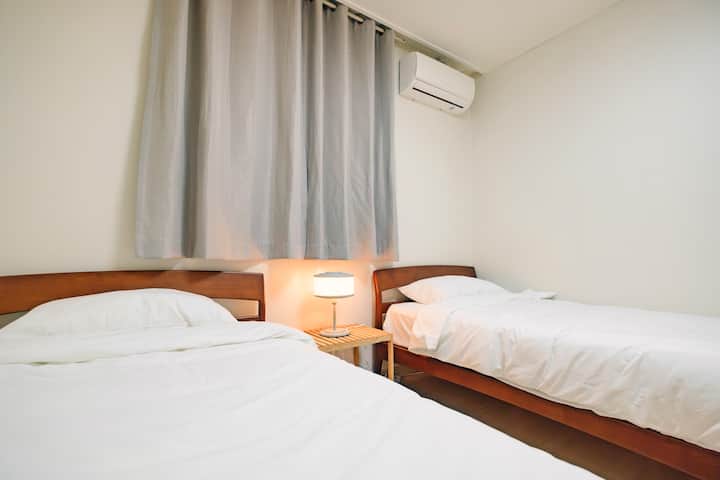 신규 [ Kaki Namu ] 서울역 / 남산타워 / 명동 / 1층단독사용 & 주차가능 - Seoul