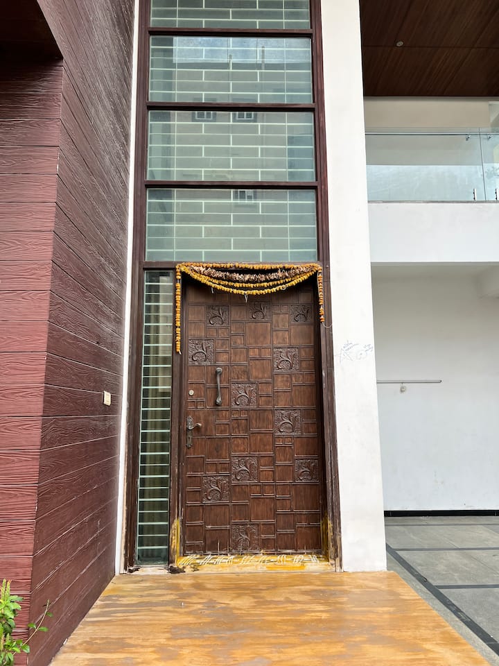 Private Guest Within Reach - Hyderabad