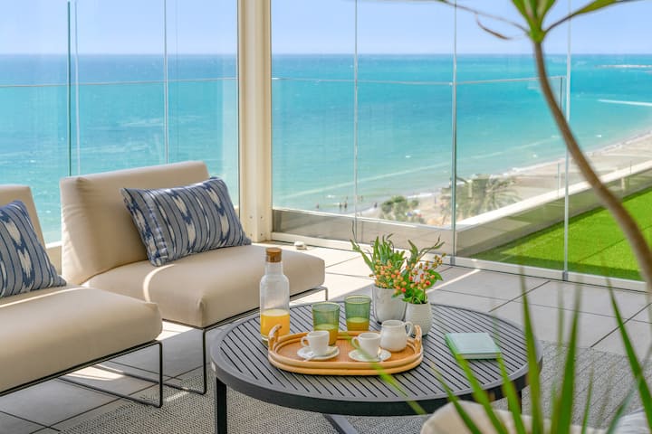 Beachfront Penthouse & Pool By Ele Apartments - Málaga
