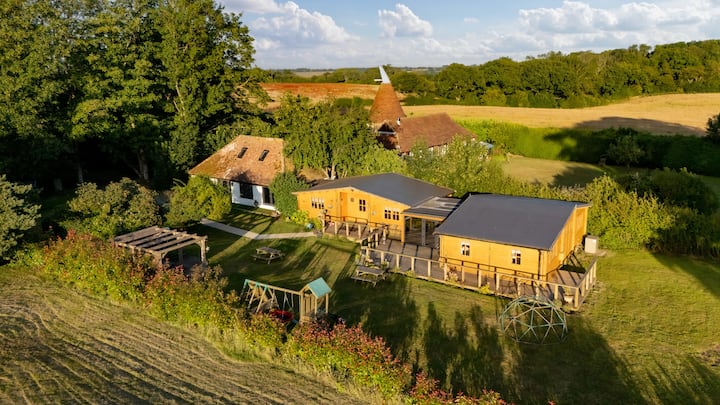 Pineville Chalet - Folkestone