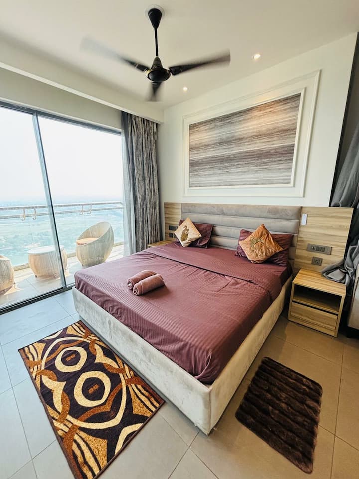 Daycation@skyview-retreat, Supernova - 諾伊達