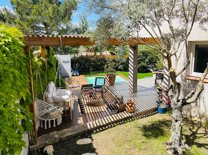 Villa Cœur De Garrigue Avec Piscine - Nîmes