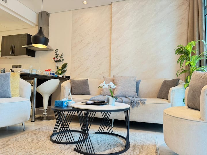 Sea View One Bedroom Balcony - Manama