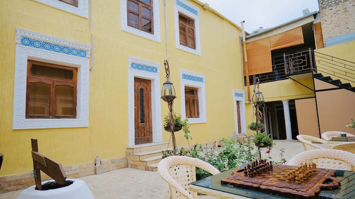 Muslima Hotel
In The Heart Of Old City
Twin Room - ウズベキスタン