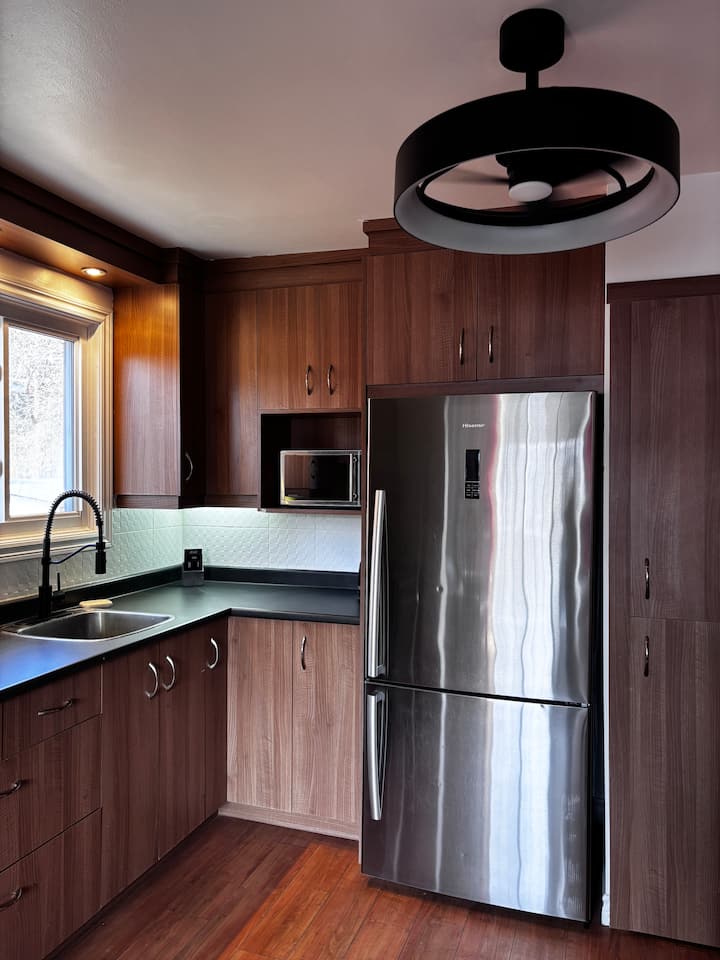 Appartement Lumineux Pour 2 Personnes - Sherbrooke