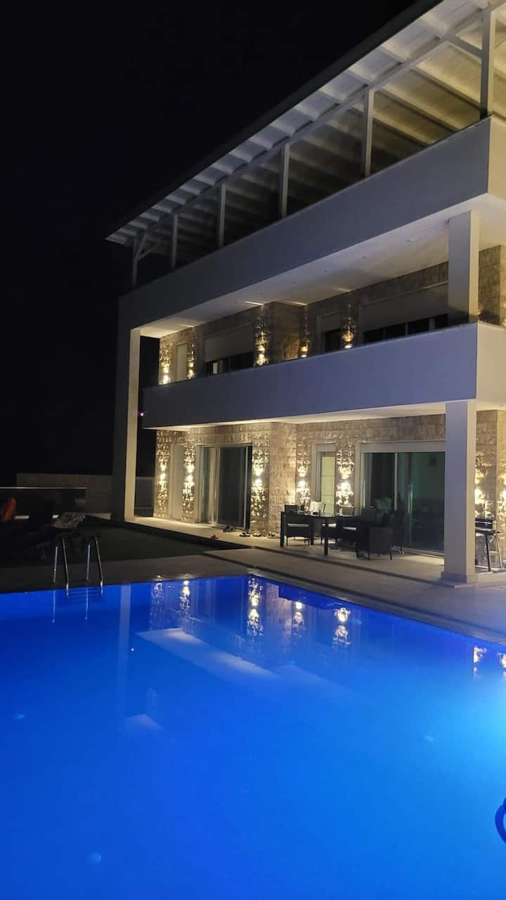 Villa Moonlight - Budva