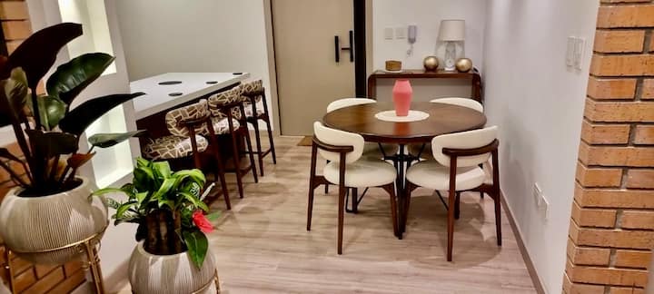 New Apt+muy Seguro+ubicación Perfecta+parqueadero - Cuenca