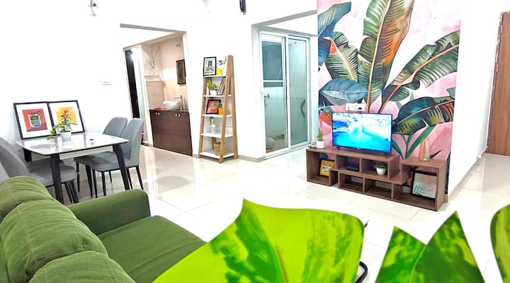Tropical 2br / Skypool & Lounge - 