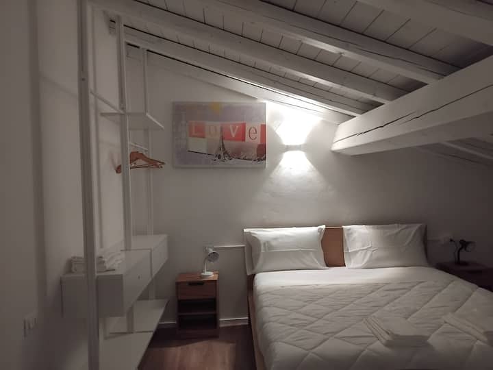 Da Scott Desenzano Centro+ Wi Fi - Desenzano del Garda