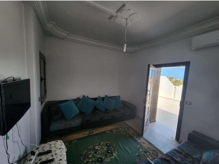 Appartement  Meublé Près De Corniche Houmt Souk - Djerba