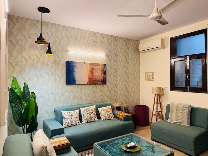 2-br 1000 Sq Ft Apartment Near Max Hospital Saket - New Delhi