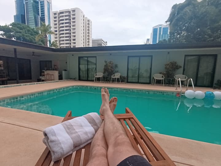 Coco Villa | Downtown Panama Oasis For Groups - Panama sheri