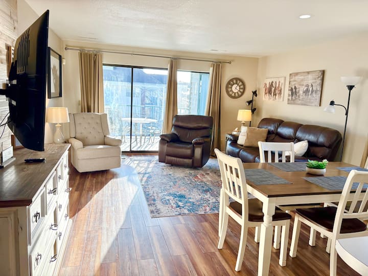 Green Mountain Cation - Table Rock Lake, Branson