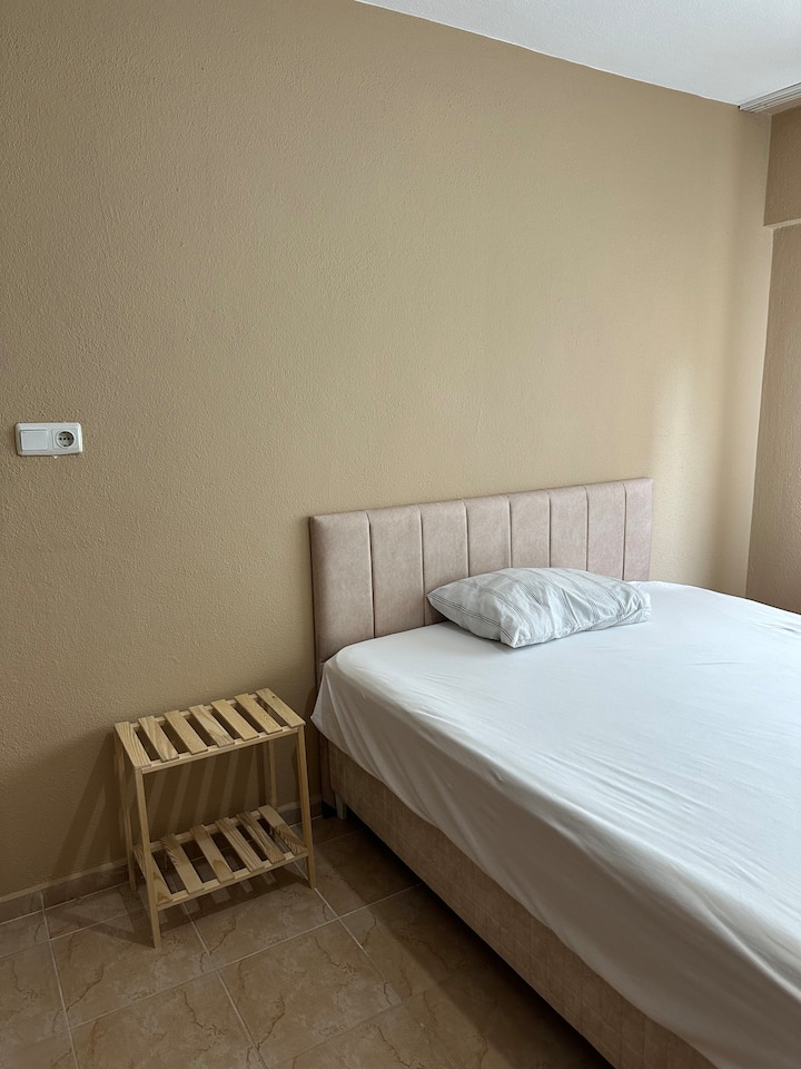 Manisa Merkezde Avm’ye Yürüme Mesafesinde - Manisa