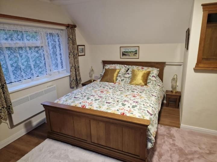 Double Room In Woodvale Bungalow - Little Haven