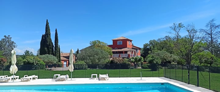 Logement Dans Bastide Avec Piscine - Le Luc