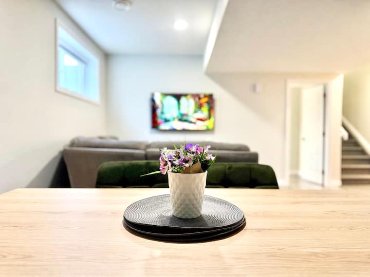 Beautiful 1 Bedr Close To Airport, 20 Min To Wem - Edmonton