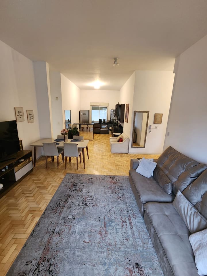 Apto Luxuoso Enorme Central - Santa Maria