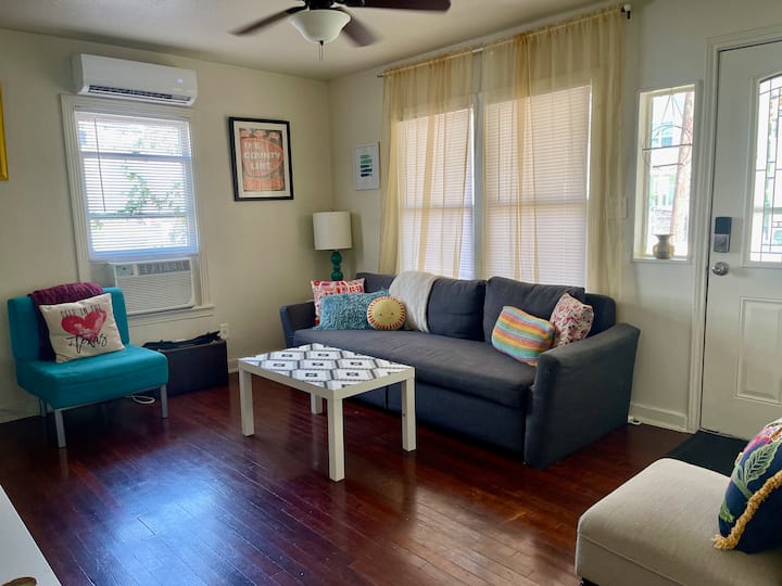Ace East Location Peaceful & Private 2bed/1ba Home - Austin