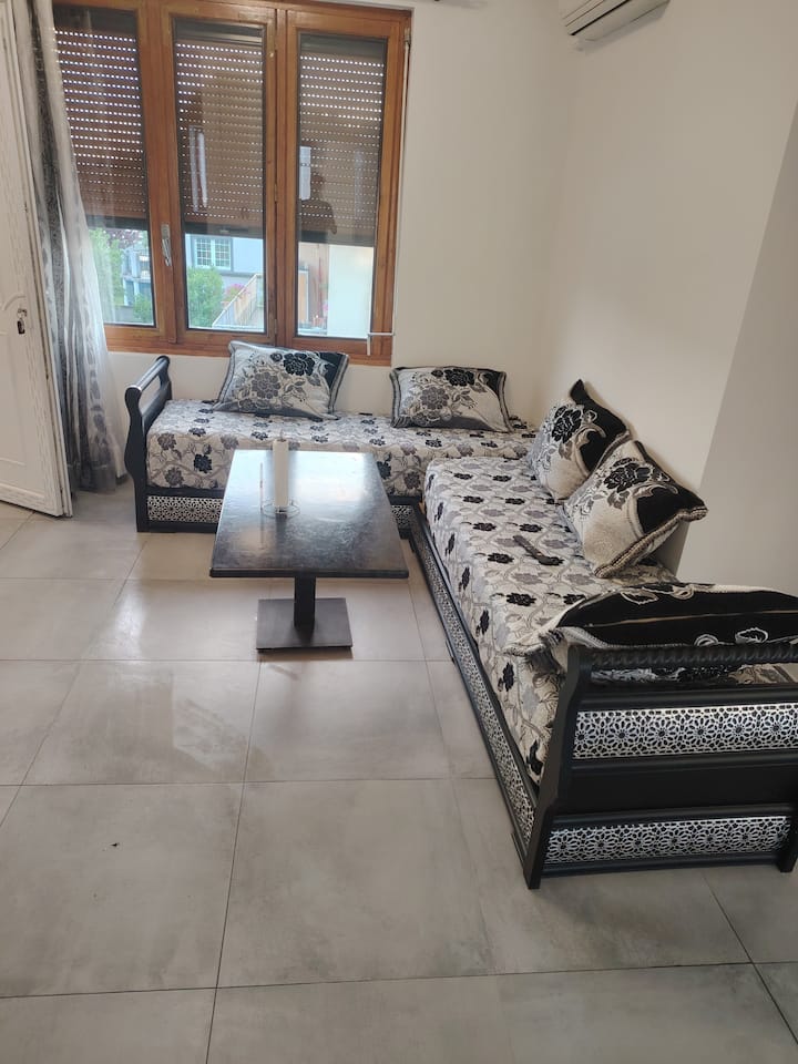 Jolie Appartement T3 Proche Transport - Feyzin