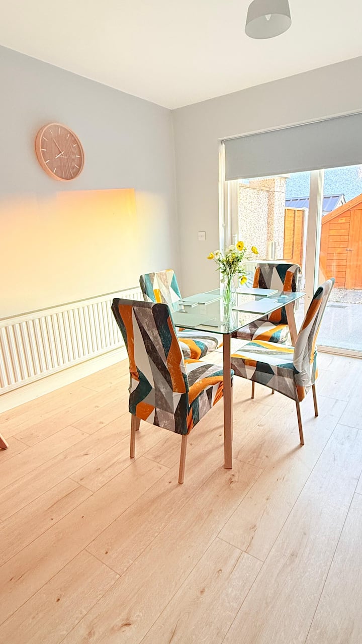 Cosy Getaway In Gurteen Village - Sligo