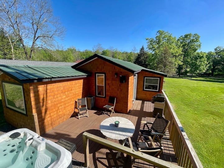 Cove - King Bed Escape W/hot Tub - Hudson Valley, NY