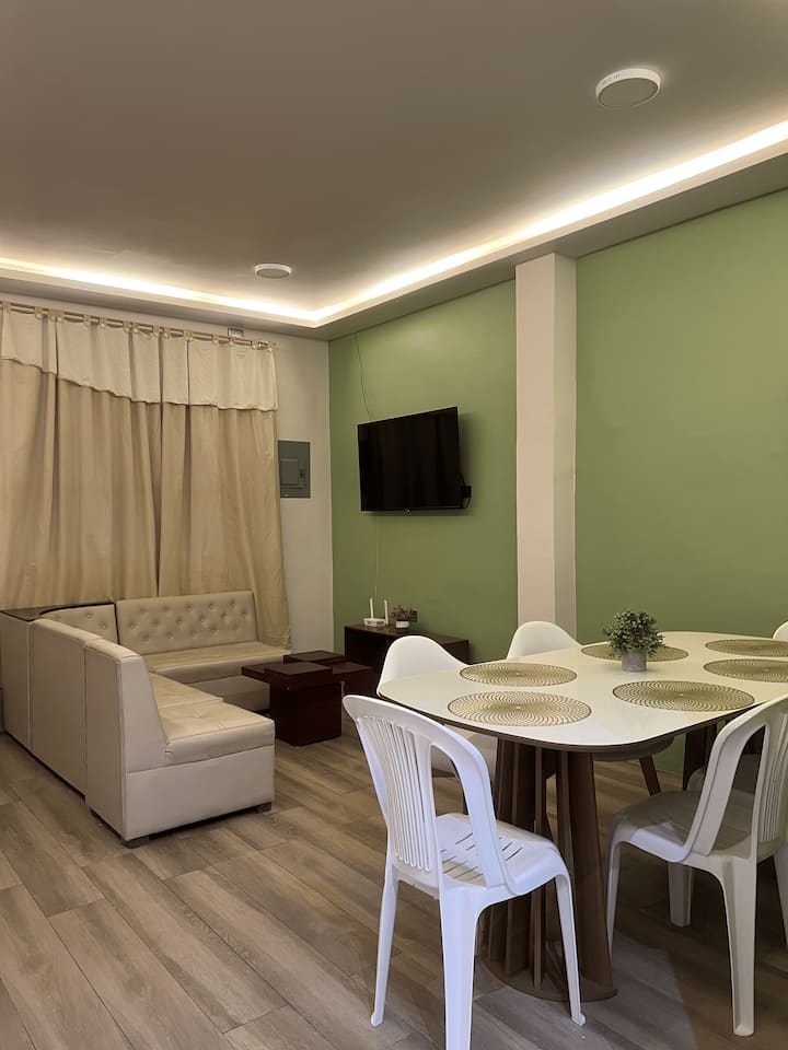 Spacious Apartment Near Beach & Mall - Manta