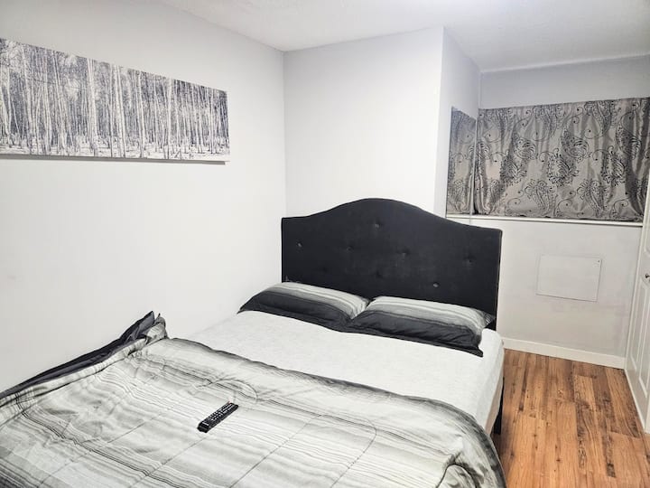 Cozy Room Ensuit Bath & Own Entrance Peaceful Stay - Delta