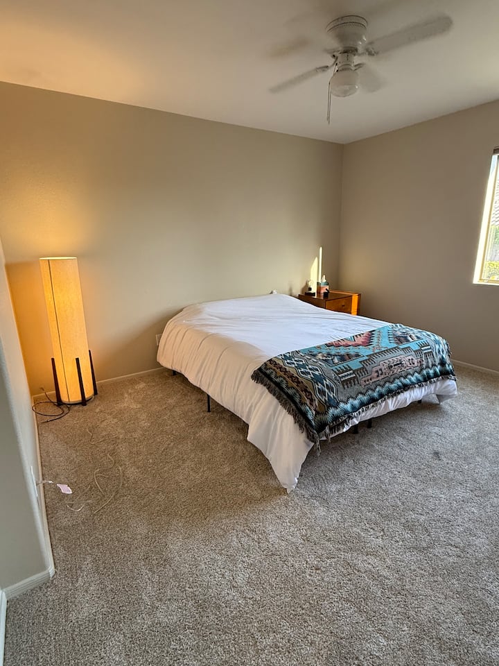 Huge Master, Huge Closet, Private Br, Mountains - Oro Valley, AZ