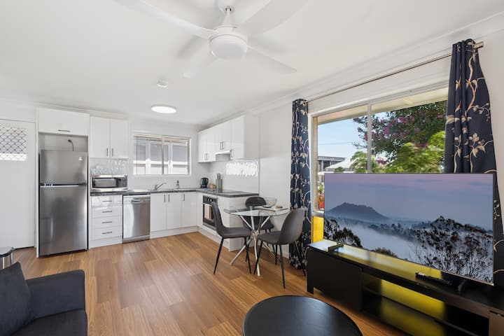 Aubigny#1-1b'rm - Inner City Apt - Toowoomba