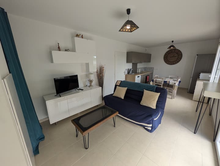 Appart Cosy Centre De Salles - Mios