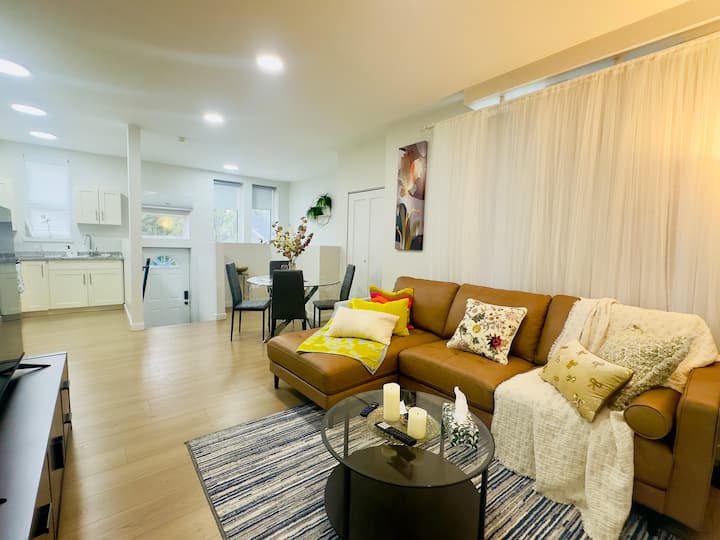 3 Bedrooms Suite / Free Parking - Winnipeg