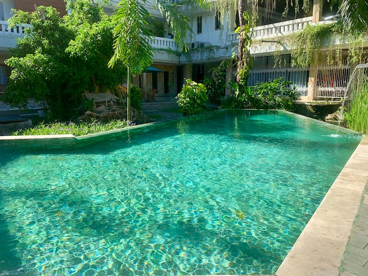 *Heart Of Seminyak 2bed 2bath 2 Pools Super Quiet* - Bali