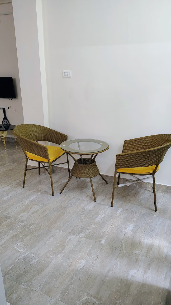 3br, 3 Bath, Spacious Apartment Ground Floor - Chennai