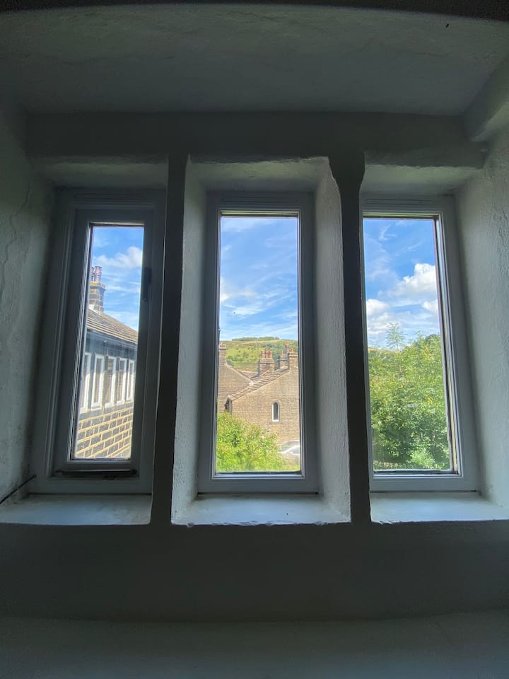 Weavers Cottage - Haworth