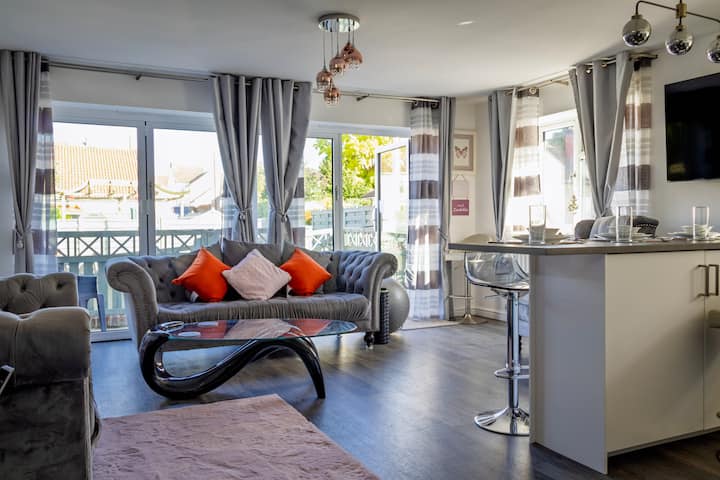 Modern Medway Bungalow - 3br Garden & Free Parking - Isle of Sheppey